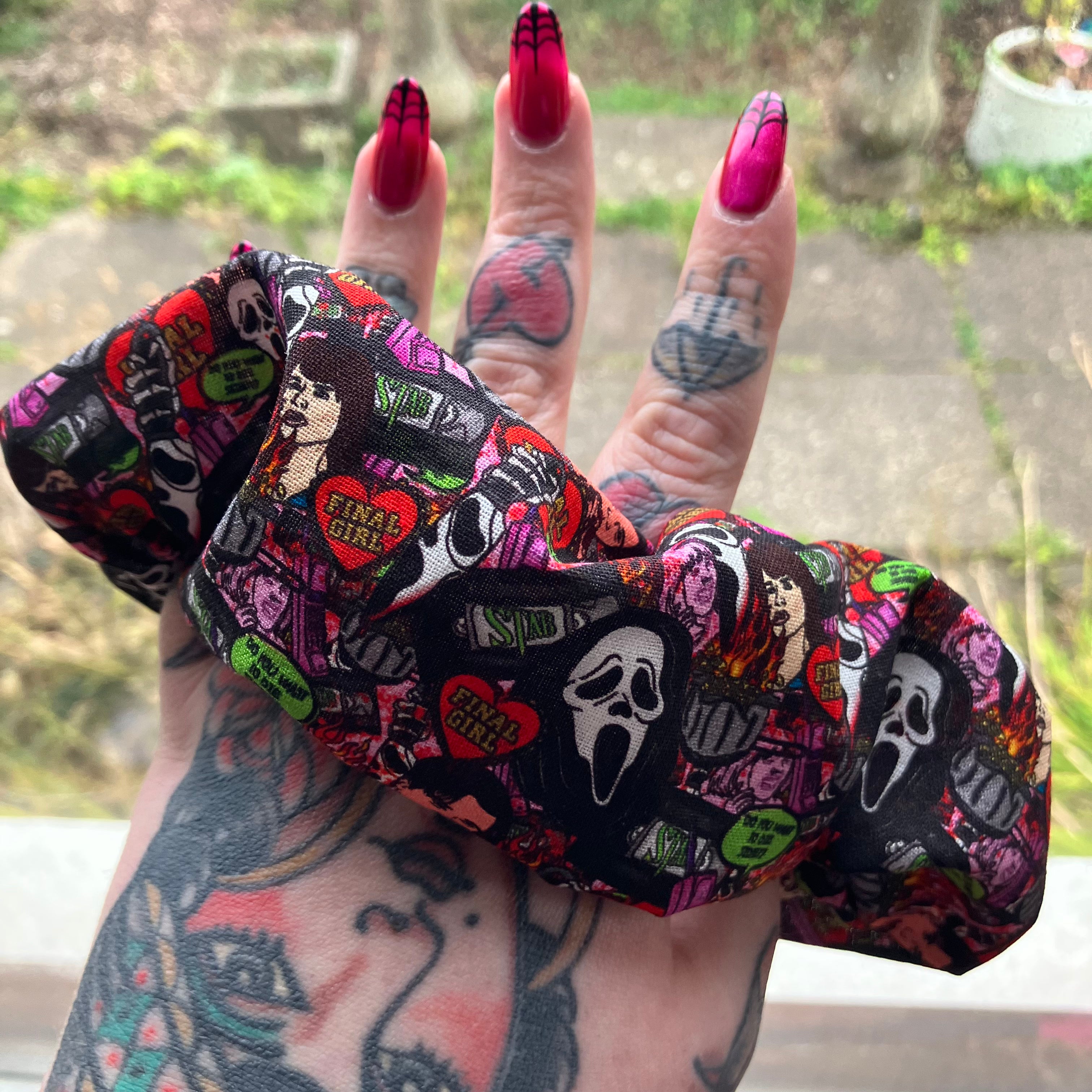Horror Scrunchie – The Mermaid's Cave